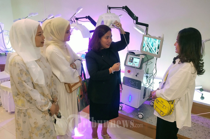 Beauty World Buka Cabang Ke-7 di Bandung, Foto 5 #1972547 - TribunNews.com