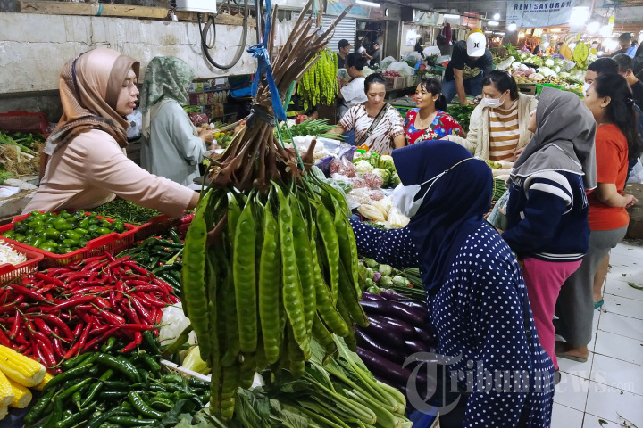 Belanja Kebutuhan Lebaran di Pasar Tradisional Kota Bandung, Foto 1 #1964165 - TribunNews.com