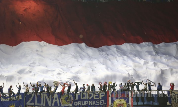Bendera Raksasa untuk Persatuan Suporter Indonesia, Foto 3 #1630059 ...