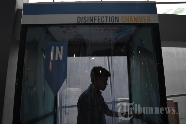 Bilik Disinfektan (Disinfection Chamber) Buatan Mahasiswa ITS, Foto 4 ...