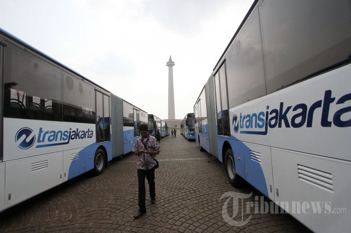 Bus Baru Trans Jakarta Diluncurkan, Foto 1 #1601916 - TribunNews.com