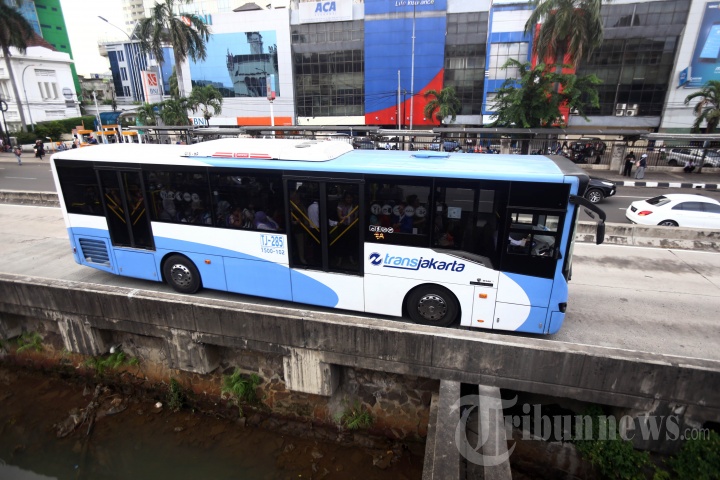 Bus Baru Transjakarta Maxi , Foto 7 #1696325 - TribunNews.com