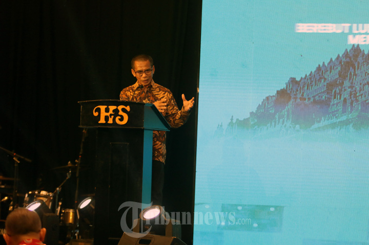 CEO Tribun Network Dahlan Dahi Memberi Sambutan, Foto 5 #1966995 ...
