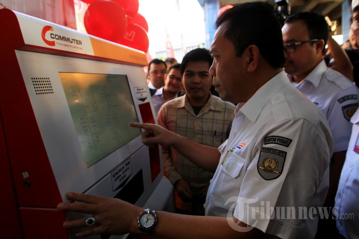 Commuter Line Jakarta Luncurkan Vending Machine, Foto 2 #1614675 ...