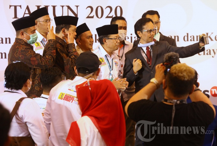 Debat Terbuka Calon Bupati dan Wakil Bupati Cianjur Tahun 2020, Foto 2 ... Debat Terbuka Calon Bupati dan Wakil Bupati Cianjur Tahun 2020, Foto 2 ...