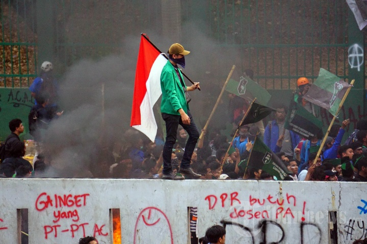 Demo Mahasiswa DPR, Foto 53 #1815463 - TribunNews.com
