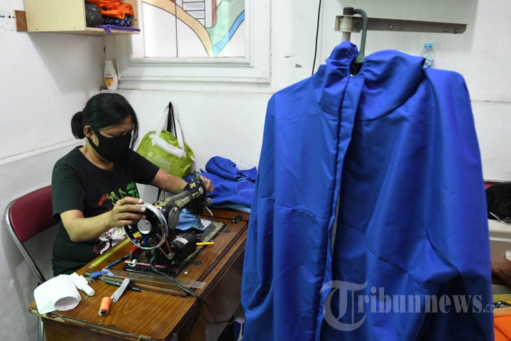 Desainer Catherine Njoo Produksi Baju APD dan Masker, Foto 8 #1841114 ...