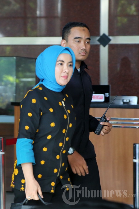 Dirut Pertamina Nicke Widyawati Diperiksa KPK, Foto 1 #1796817 - TribunNews.com