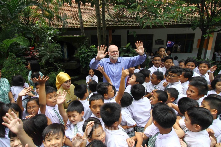 Duta Besar Australia Paul Grigson Kunjungi Sekolah di Malang, Foto 5 ...
