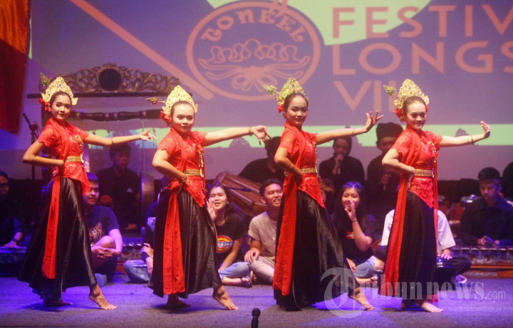 Festival Longser VIII di Gedung De Majestic Bandung, Foto 6 #1899967 ...