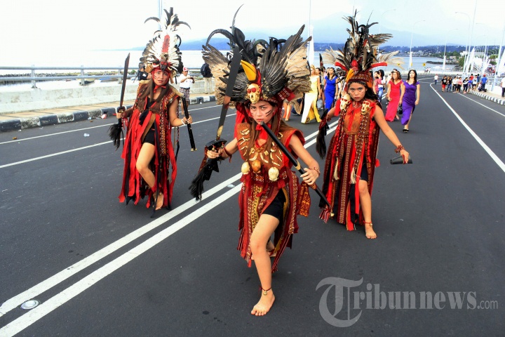 Festival Manado Fiesta 2017, Foto 4 #1716433 - TribunNews.com