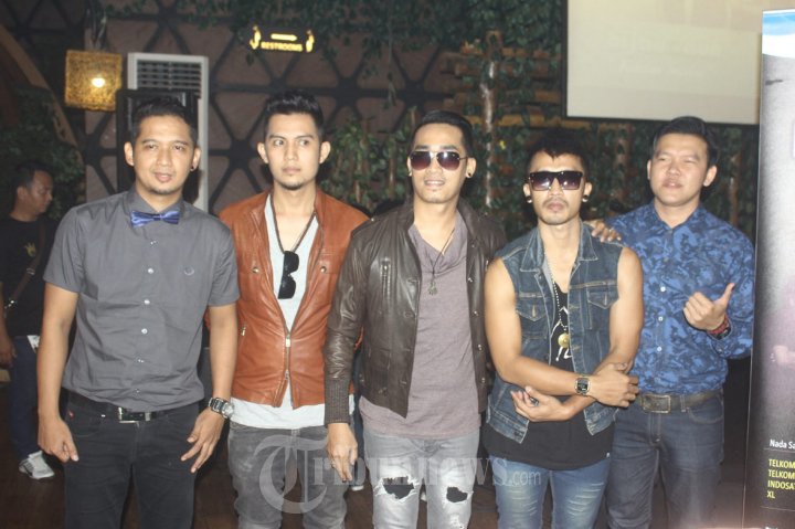 Grup Band Hijau Daun Luncurkan Single Kutetap Sayang, Foto 3 #1619525 - TribunNews.com