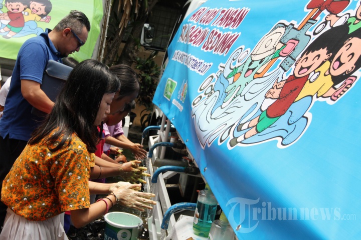 Hari Mencuci Tangan Dengan Sabun Sedunia, Foto 5 #1722418 - TribunNews.com