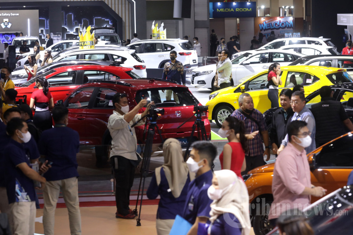 Hari Pertama Gaikindo Jakarta Auto Week 2023, Foto 4 #1959835 ...