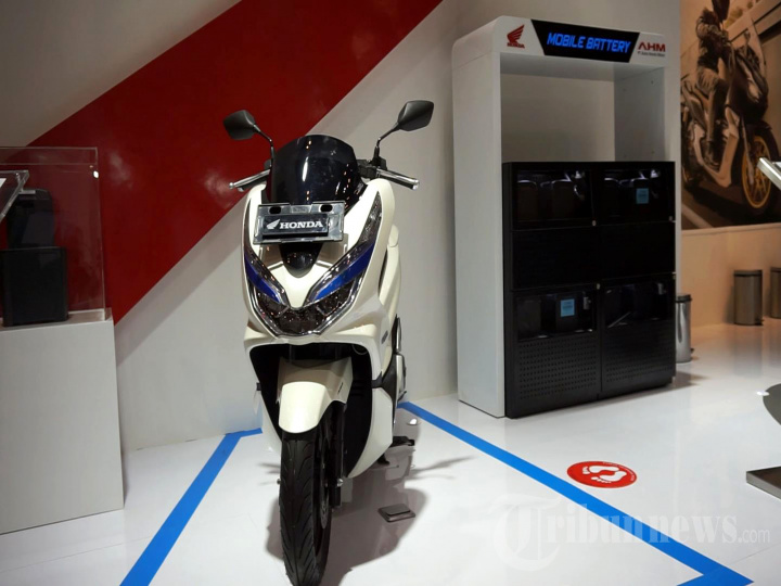 Motor Honda PCX Electric di GIIAS 2021, Foto 4 #1901296 - TribunNews.com
