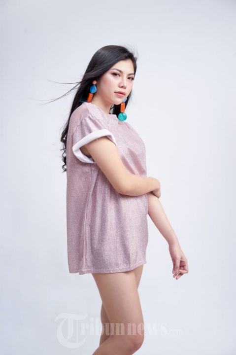 Julia Vio Luncurkan Single Kudu Piye, Foto 3 #1822074 - TribunNews.com