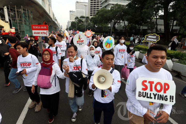 Kampanye Stop Kekerasan Terhadap Perempuan dan Anak, Foto 3 #1943311 - TribunNews.com