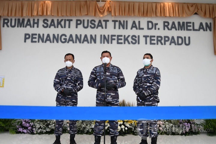 Kasal Resmikan Gedung Pinter di RSP TNI AL Dr Ramelan Surabaya, Foto 8 ...