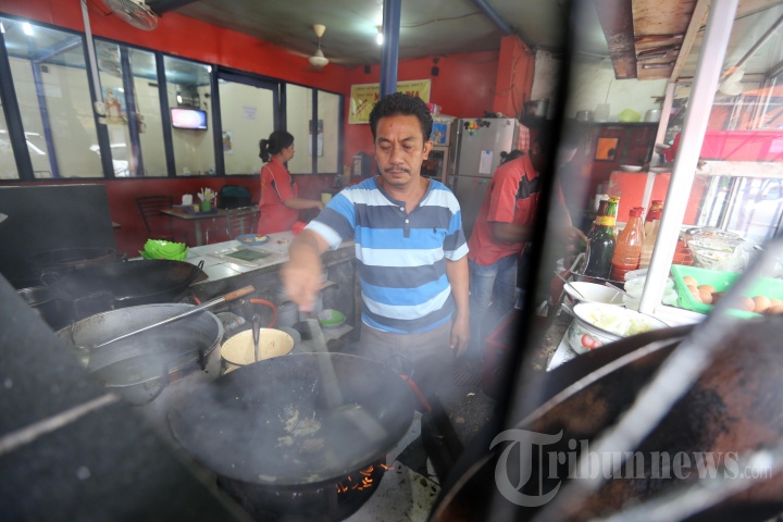 Kawasan Sentra Kuliner Senayan Siap Berpindah, Foto 4 #1686791 ...