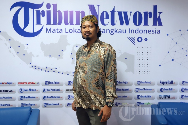 Ken Setiawan Pendiri NII Crisis Center, Foto 1 #1879471 - TribunNews.com