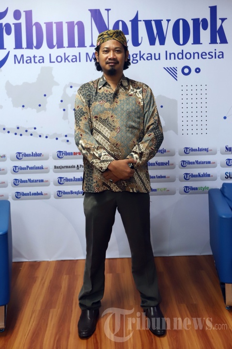 Ken Setiawan Pendiri NII Crisis Center, Foto 2 #1879472 - TribunNews.com