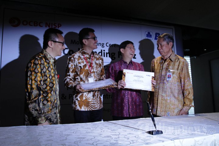 Kerjasama OCBC NISP dengan Bank BCA, Foto 4 #1608780 - TribunNews.com