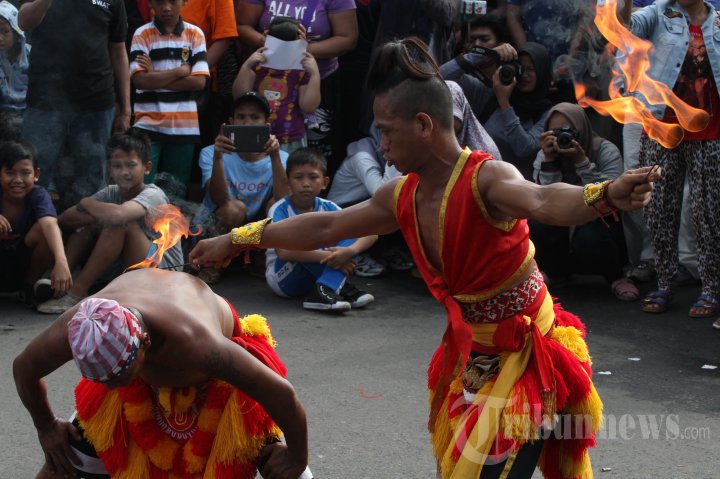 Kesenian Reog Ponorogo Di CFD, Foto 7 #1644324 - TribunNews.com
