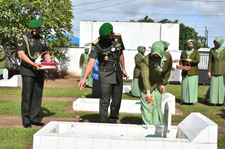Korem 174 Merauke Laksanakan Ziarah Dalam Rangka HUT Ke-58 Kodam XVII ...
