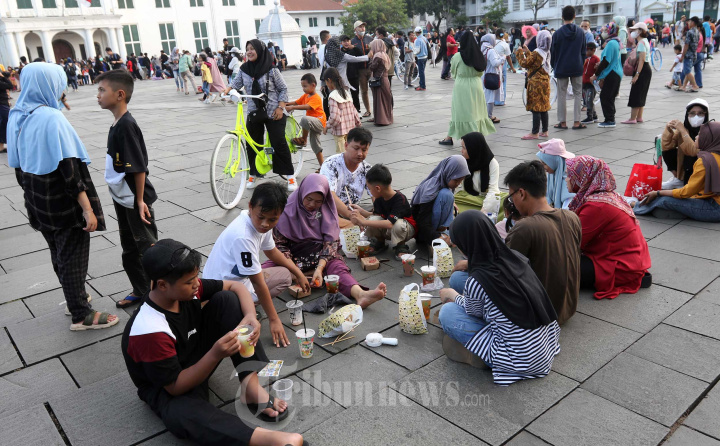 Kota Tua Jakarta Ramai Dipadati Wisatawan, Foto 1 #1964286 - TribunNews.com