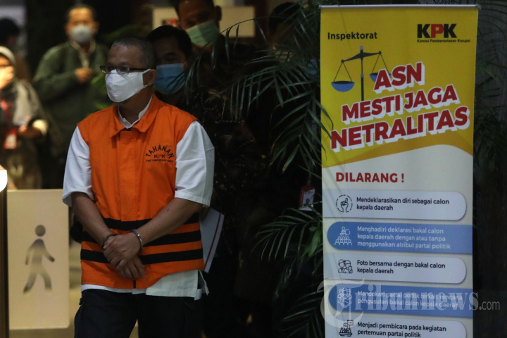 KPK Tahan Hasanuddin Ibrahim Kasus Kementerian Pertanian, Foto 7 ...