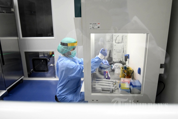 Laboratorium Biomolekuler RS PHC Surabaya Uji Lab Covid-19, Foto 2 ...