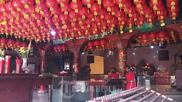 Lampion Vihara Nimmala Boen San Bio Tengerang Sambut Imlek, Foto 4 ...