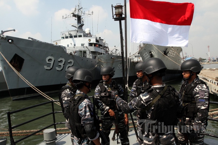 Latihan Pasukan TNI AL, Foto 15 #1712156 - TribunNews.com