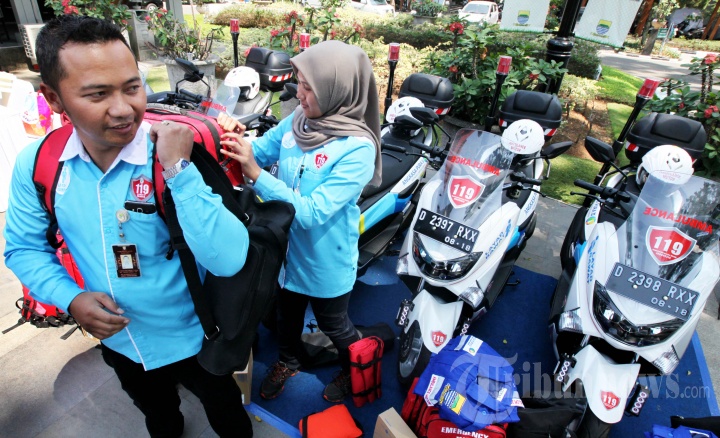 Launching Motor Ambulance dan Mobil Ambulance Mini ICU, Foto 2 #1761425 ...