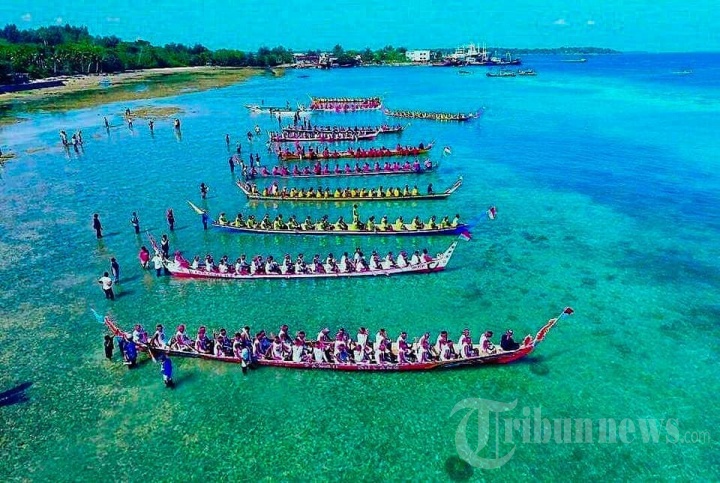 Lomba Balap Perahu Belan Festival Pesona Meti Kei, Foto 2 #1838454 ...