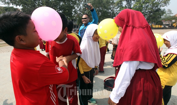 Lomba Joget Balon SD Banjaran 3 Sambut HUT RI Ke-72, Foto 4 #1714252 ...