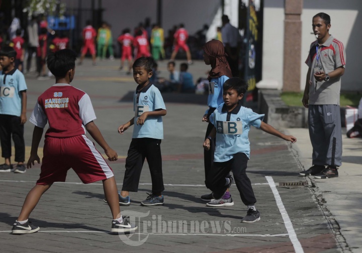 Lomba Permainan Tradisonal Gobak Sodor, Foto 3 #1747735 - TribunNews.com