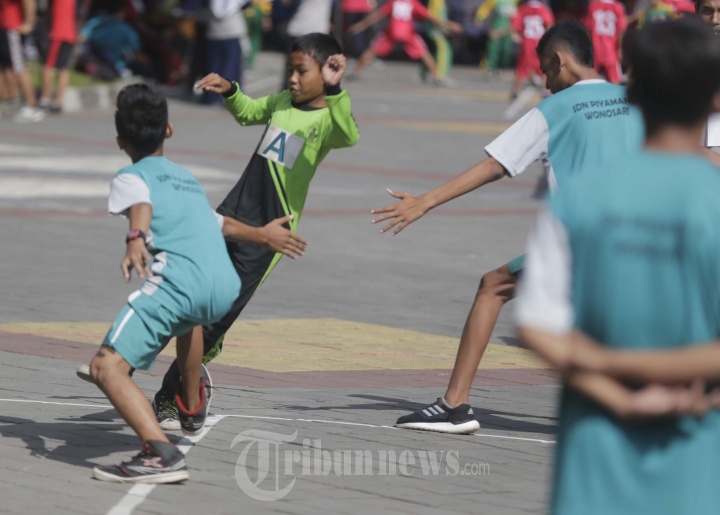 Lomba Permainan Tradisonal Gobak Sodor, Foto 7 #1747739 - TribunNews.com