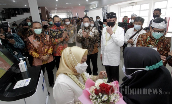 Mal Pelayanan Publik Purwakarta Diresmikan, Foto 2 #1867701 - TribunNews.com