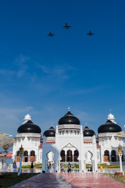 Masjid Raya Baiturrahman, Foto 7 #1741240 - TribunNews.com