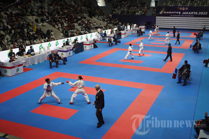 Melihat Karateka Duel di Turnamen Karate 1 Series A, Foto 3 #1945294 ...