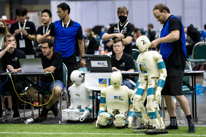 Melihat Kompetisi Robot di Bangkok, Foto 2 #1931136 - TribunNews.com