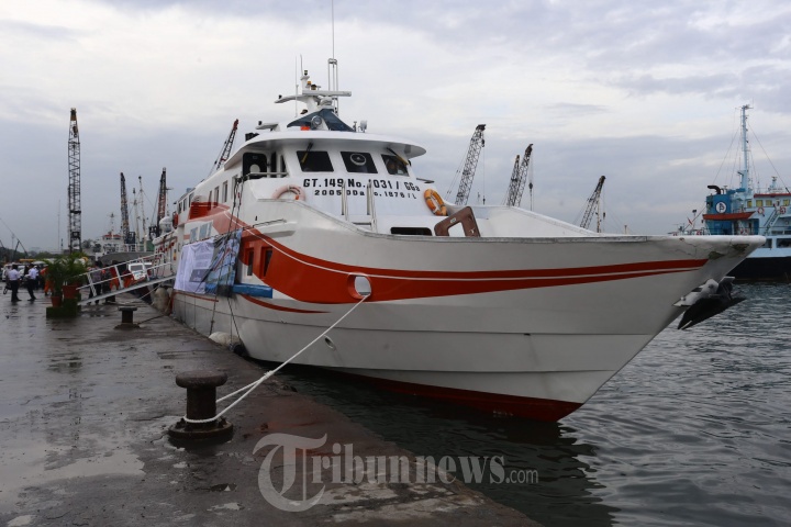 Menhub Budi Karya Sumadi Resmikan Kapal Express Bahari 3B, Foto 6 ...