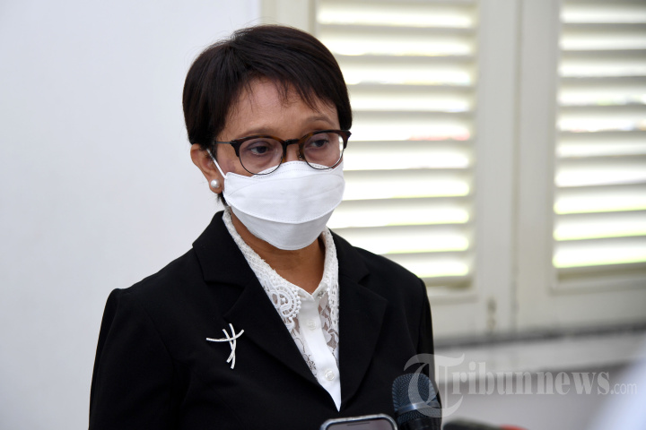 Menlu Retno Marsudi, Foto 1 #1920191 - TribunNews.com