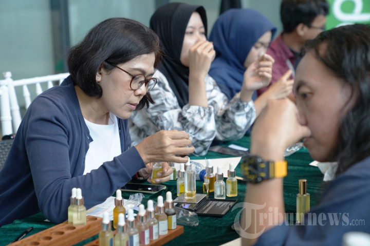 Meracik Parfum Bersama Tokopedia, Foto 2 #1991079 - TribunNews.com