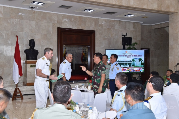 Mewujudkan TNI Yang Profesional Dan Berkomitmen Secara Global, Foto 2 ...