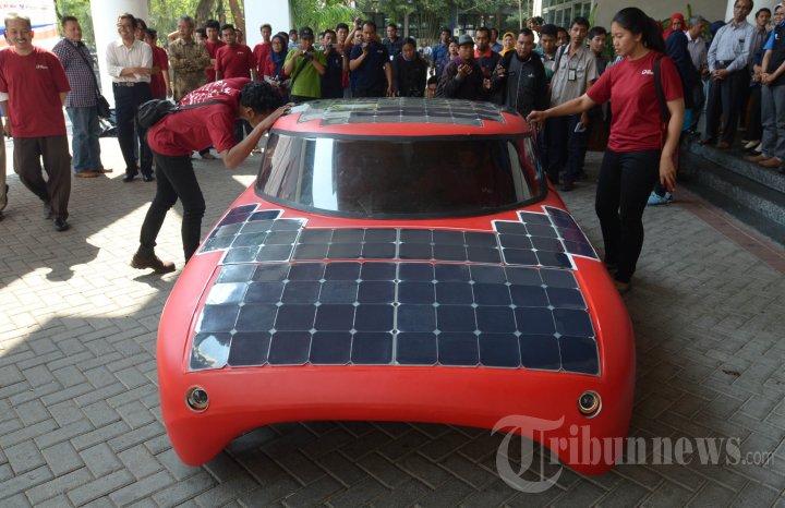 Mobil Listrik Tenaga Surya Buah Karya ITS Surabaya, Foto 8 #1613941 ...