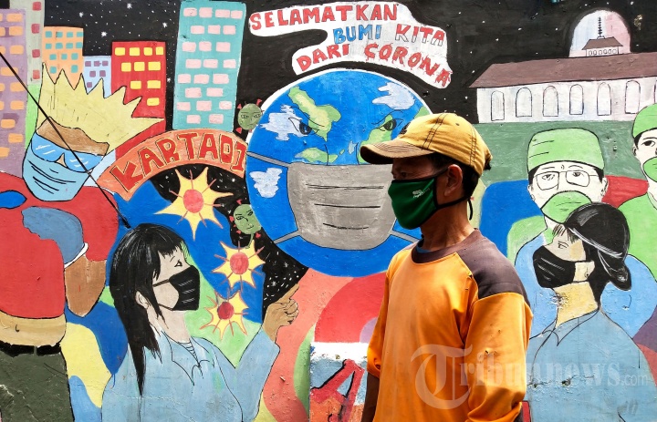 Mural Selamatkan Bumi Kita dari Corona di Kota Bandung, Foto 4 #1867528 ...