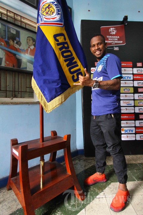 Okto Maniani Perkuat Arema Cronus, Foto 5 #1666975 - TribunNews.com