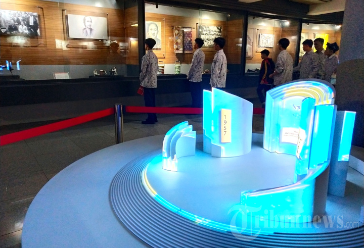 Pameran Koleksi Museum Monpera Jawa Barat, Foto 2 #1950803 - TribunNews.com